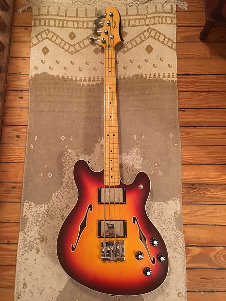 Fender Starcaster Bass 2015 Aged Cherry Sunburst | Reverb