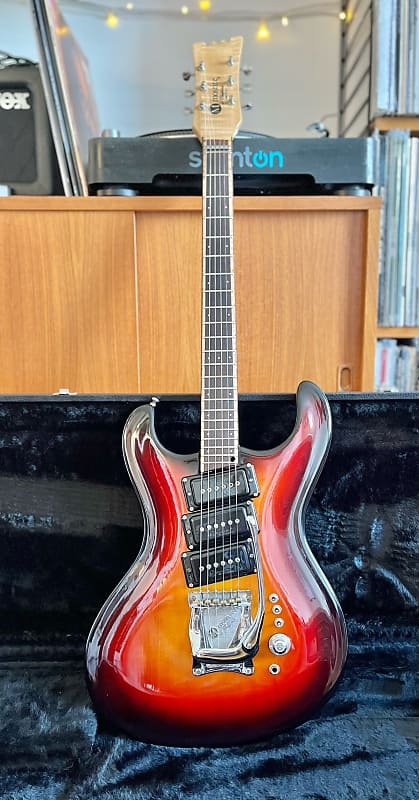 Mosrite Mark V III ”American Model” 1984 - Sunburst | Reverb
