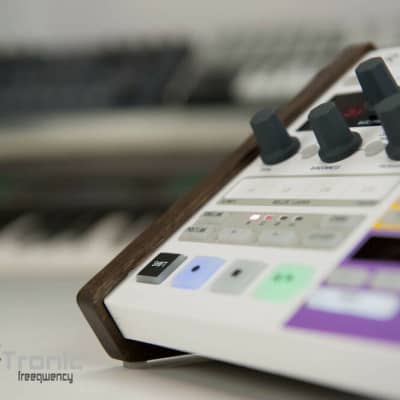 Arturia Beatstep Pro High Echtholz Ständer | Reverb Deutschland