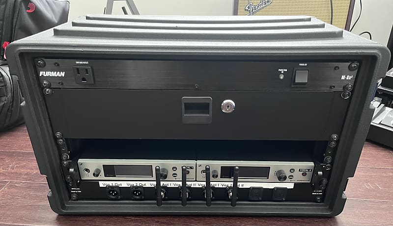 Sennheiser Wireless Rack System w/ THREE Sennheiser EW 500 | Reverb