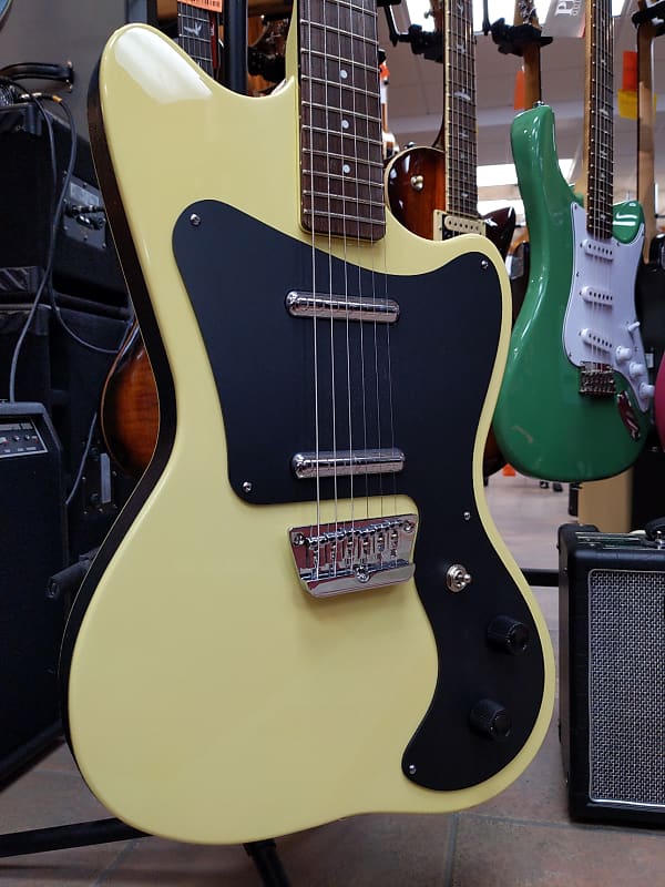 Danelectro The '67 Dano - Yellow | Reverb