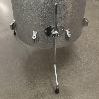 Rogers Holiday Drum Set w/ 12x22” Bass Drum | Reverb