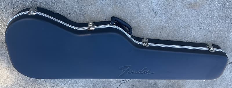 Fender Bass Hard Shell Molded Chainsaw Case Black | Reverb