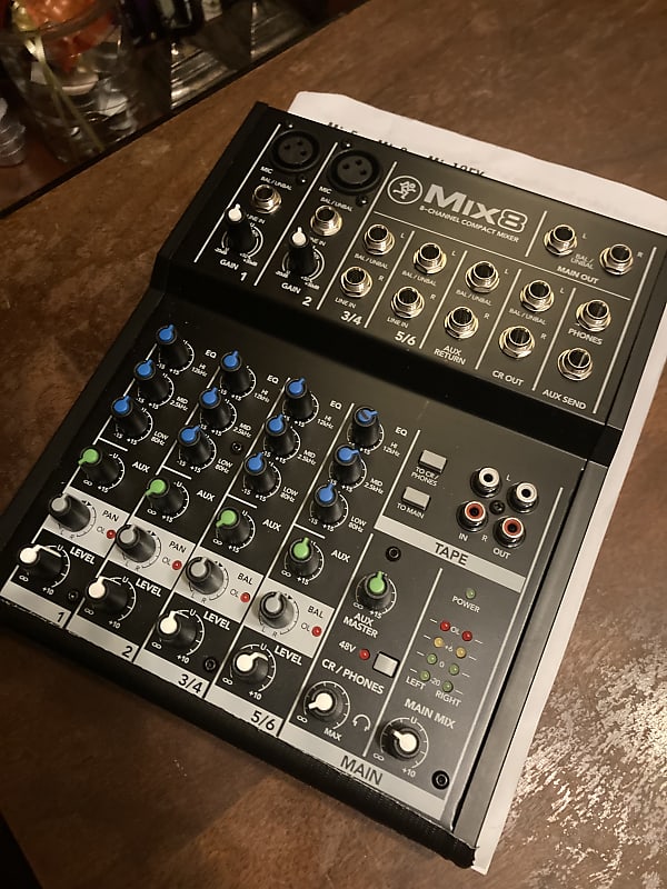Mackie Mix 8 Compact Mixer | Reverb