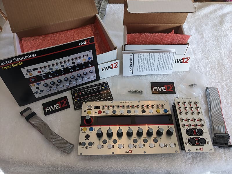 Five12 Vector Sequencer with Expander | Reverb