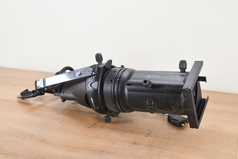 Strand Lighting SL 15/32 Zoom Ellipsoidal Light (church | Reverb