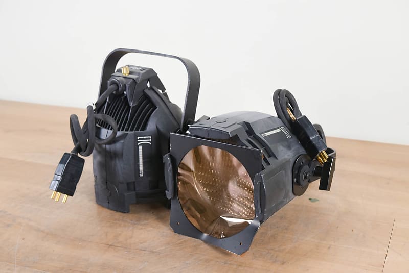 ETC Source Four Par Stage Light (PAIR) (church owned) CG00PJ2 | Reverb