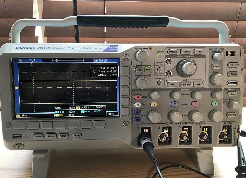 4 channel Oscilloscope Tektronix DPO2014 | Reverb