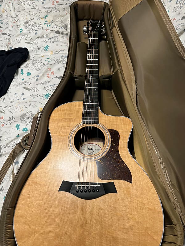 Taylor 214ce with ES2 Electronics 2020 - Present - Natural | Reverb