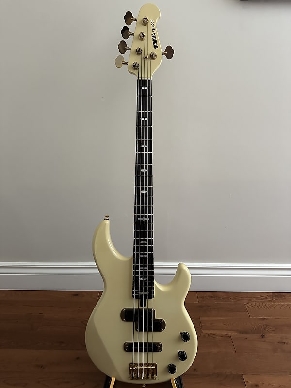 Yamaha BB5000 1989 - White | Reverb Canada