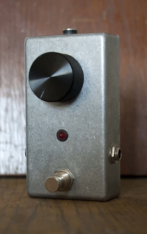 One Knob Fuzz based on BAT Ritual | Reverb