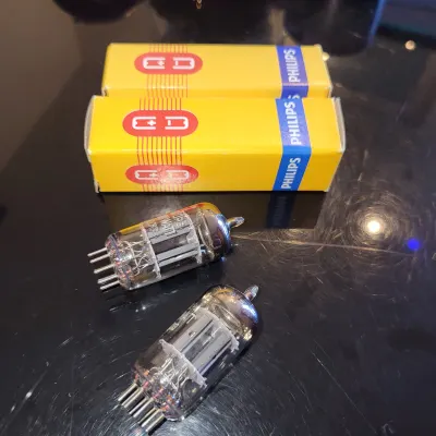 Philips Miniwatt ECC83 12AX7 year 1960 large halo | Reverb