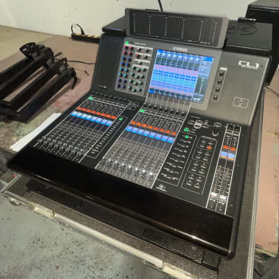 Yamaha QL5 Digital Mixer | Reverb