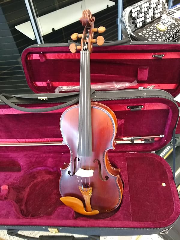 Vienna Strings Hamburg Handcraft Violin 4/4 | Reverb