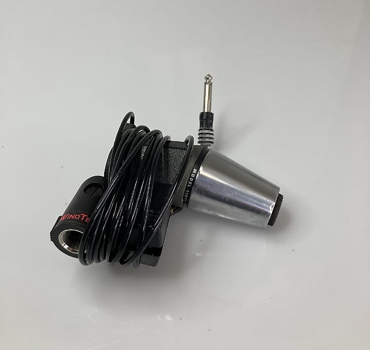 Ampex 1101 dynamic harp microphone with windtech butterfly | Reverb