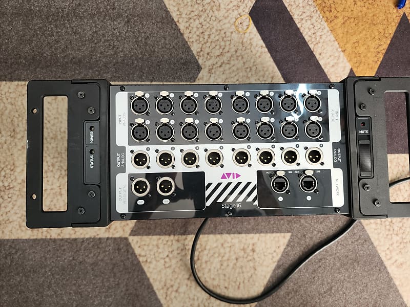 Avid STAGE 16 | Reverb