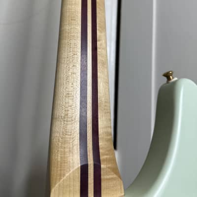 Kiesel JBM-5 - DISCONTINUED EVO GOLD FRETS | Reverb