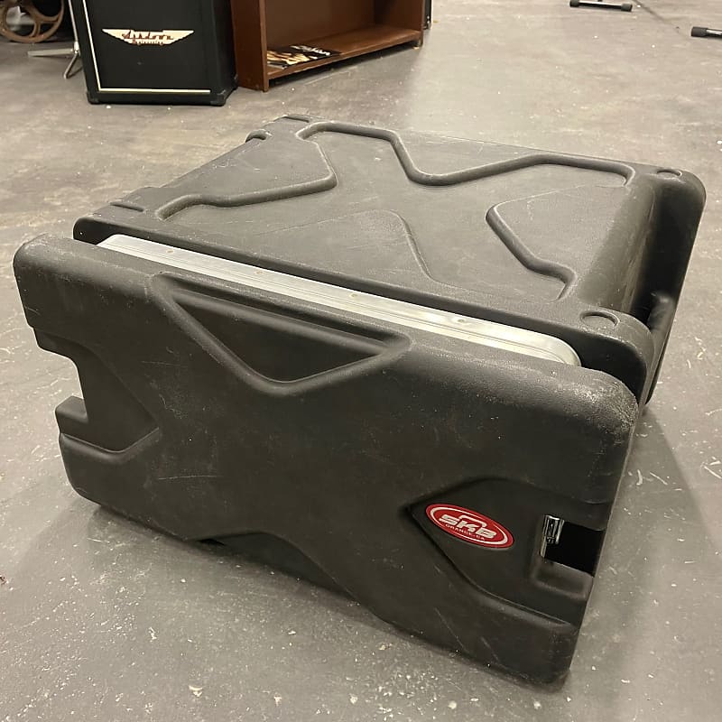 SKB 6U Rolling Rack case with Telescoping handle | Reverb