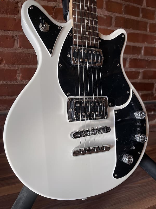 First Act Volkswagen Guitar | Reverb