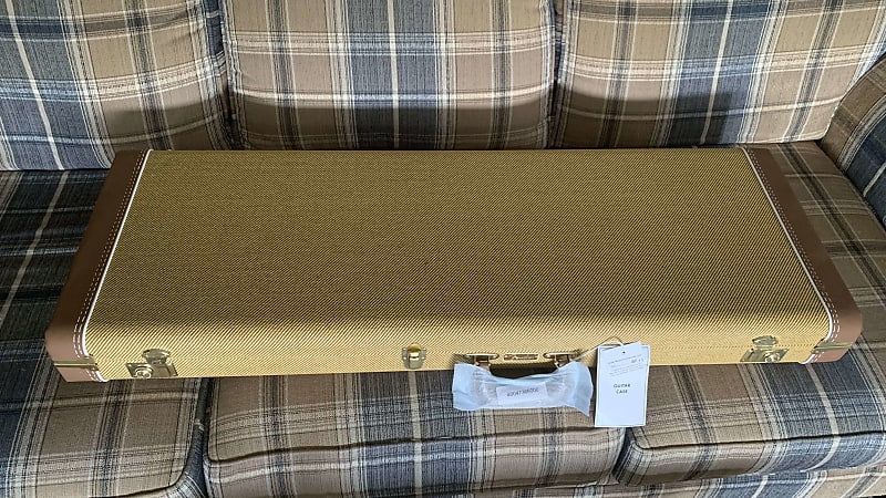 G&G Fender G&G Strat/Tele Custom Shop Case 2022 - Tweed | Reverb