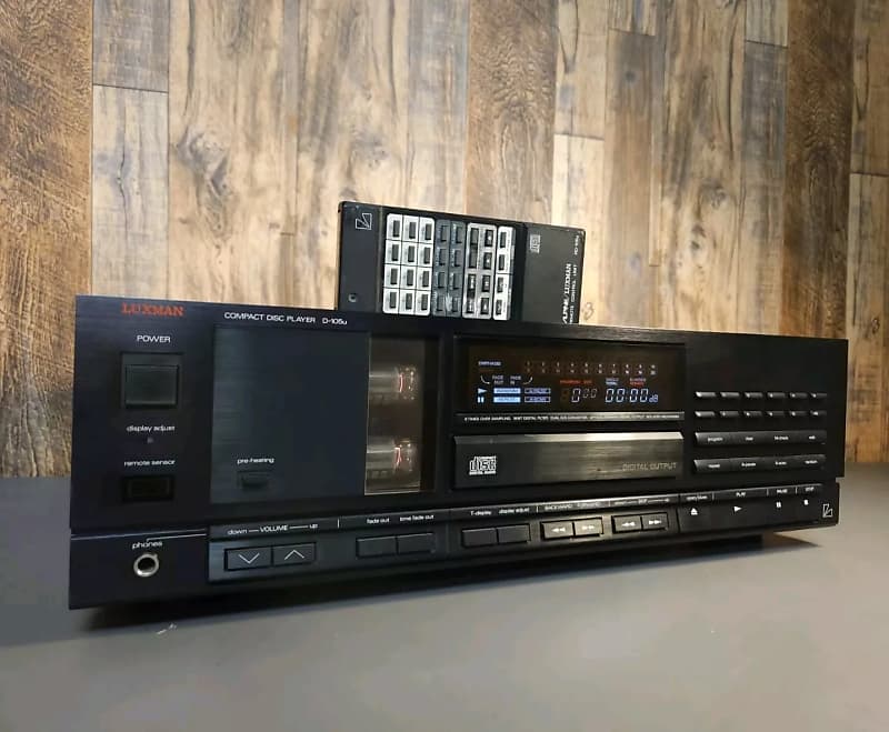 *Fully Serviced* Luxman D-105U Vacuum Tube Compact Disc CD | Reverb