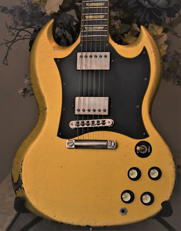 Gibson SG Standard Relic Custom Gold Sparkle | Reverb