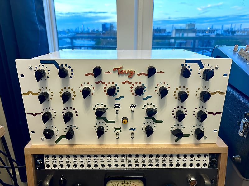 Terry Audio CEQ 2023 - White | Reverb