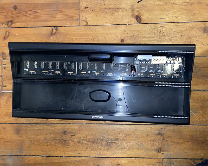 Behringer Eurorack Go Powered Module Case 2020 Black | Reverb