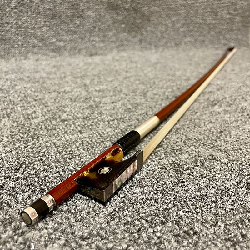 4/4 Violin Bow | Reverb