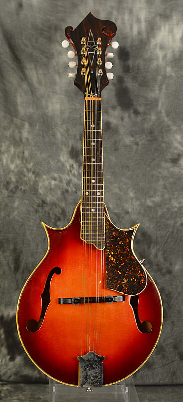 Alvarez A500 Florentine 2 Point Mandolin Sunburst Vintage | Reverb