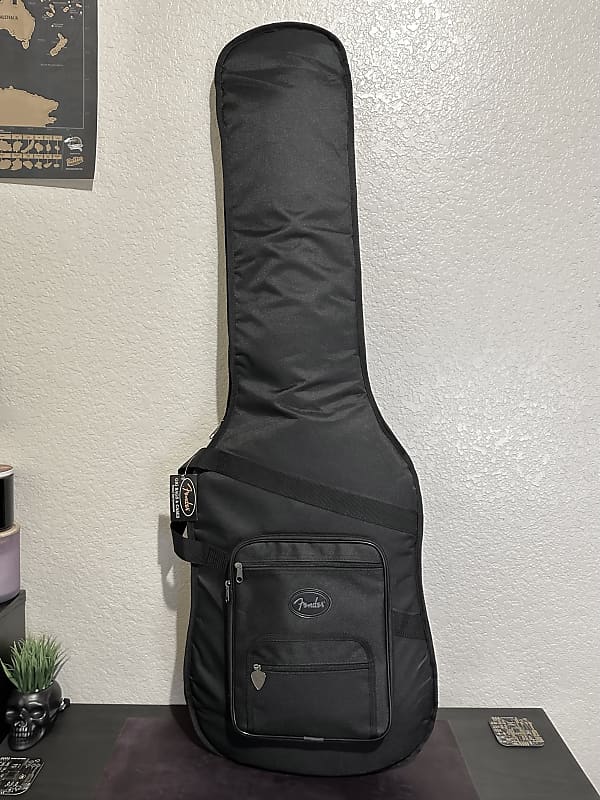 Fender Deluxe Gig Bag - Black | Reverb