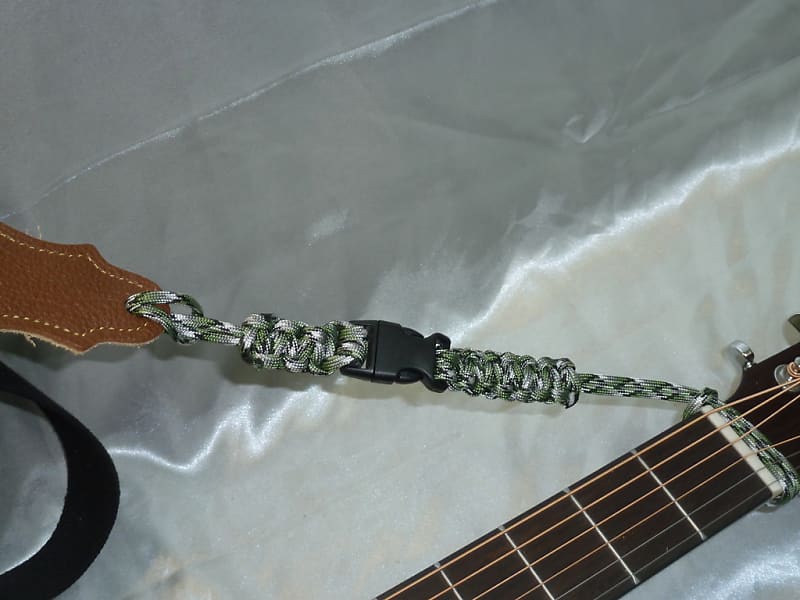 Fret Knot Strap Connector 2024 - Camo | Reverb