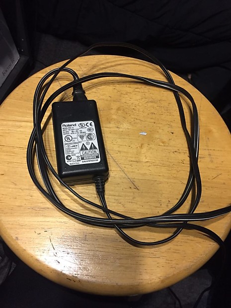 Roland PSB 120 - Power Adapter (replacement for PSB- 1U and | Reverb