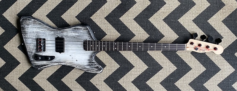 Skiprat Guitar Eldrotta MM Handmade Bass Guitar 2023 - | Reverb UK