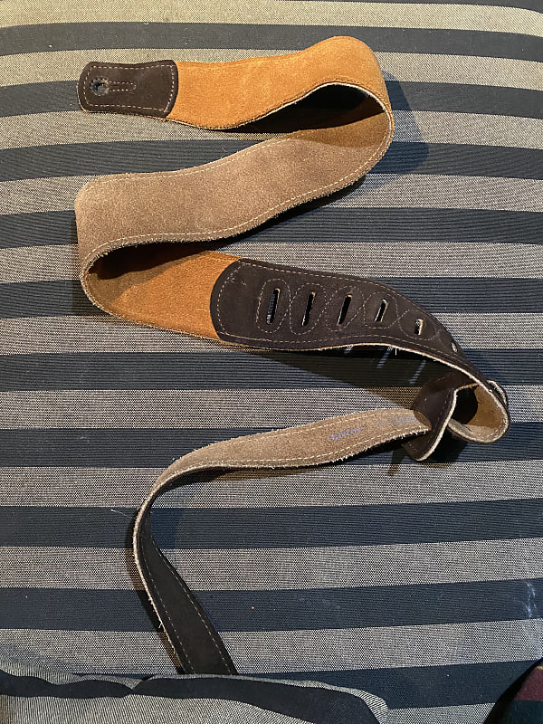 Levy’s vintage 2 1/2” Rust Suede Guitar Strap - Rust | Reverb