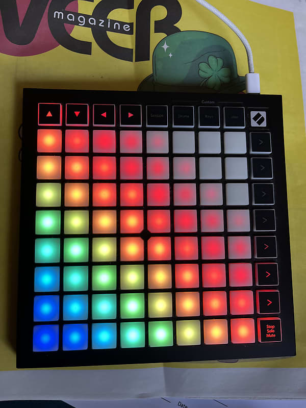 Novation Launchpad Mini MKIII Pad Controller 2019 - Present - | Reverb