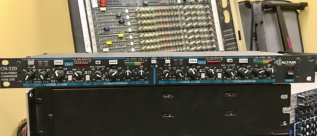 Altair CN-220 gate/compressor and de-es | Reverb