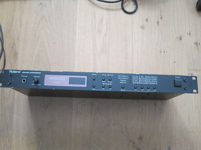 ROLAND M-OC1 - SOUND EXPANSION midi expander sound module | Reverb