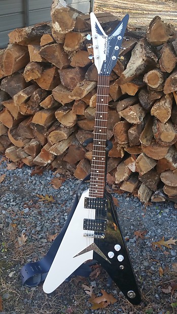 Dean Michael Shankar flying vee 2017 white and black | Reverb