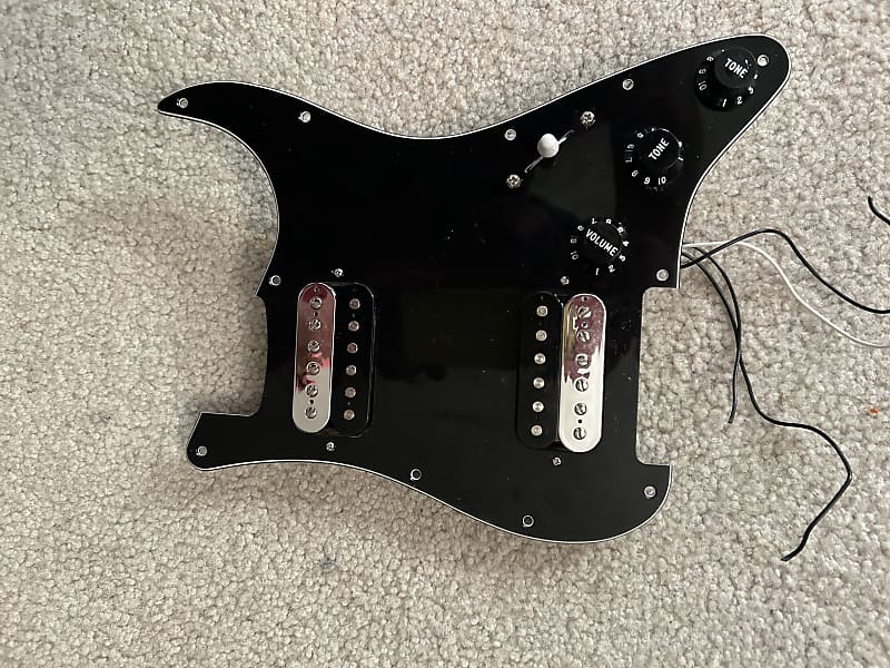 Fender HH Blacktop 2017 Black Loaded Stratocaster Pickguard | Reverb