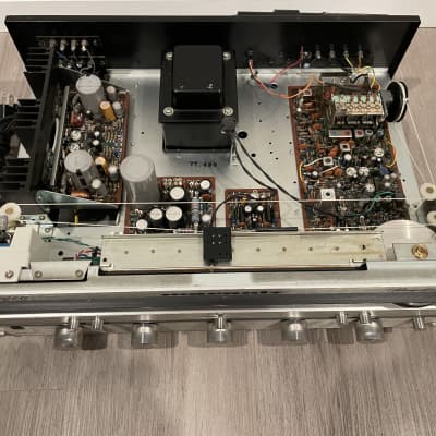 Marantz 2216 Stereo Receiver Silver | Reverb