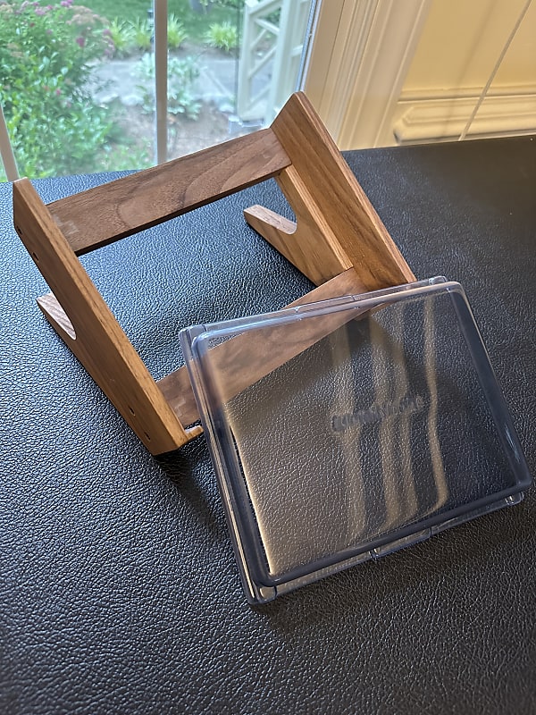 Solid Walnut desk cradle stand for Elektron with PL-2S | Reverb