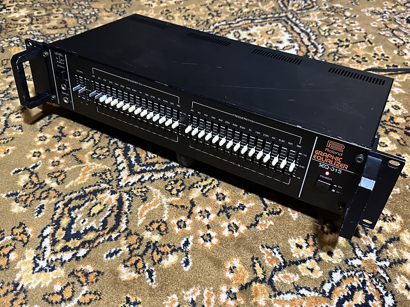 Roland SEQ-315 Graphic Equalizer 1982 EQ Rack Unit (Cleaned & | Reverb