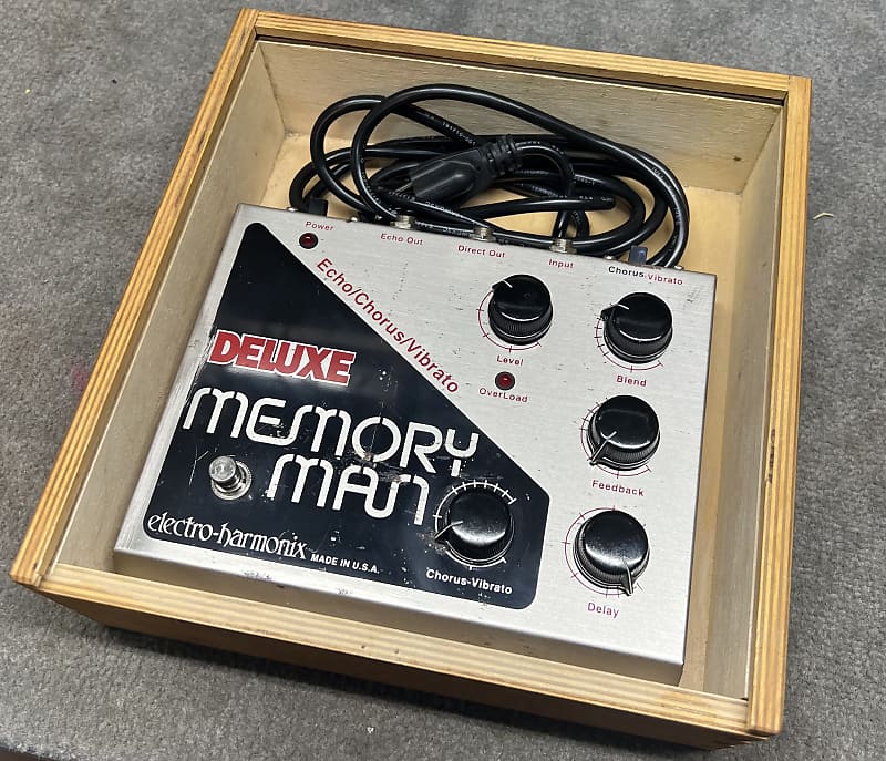 Electro-Harmonix Deluxe Memory Man 90’s | Reverb