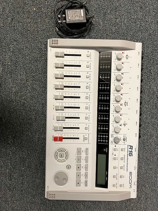 Zoom Digital Multitrack recorder R16 USB Audio Interface | Reverb