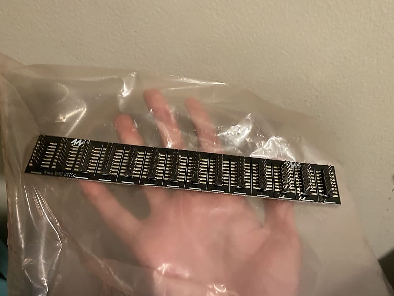 4MS Bus stick (passive Eurorack buss board) with free cable. | Reverb