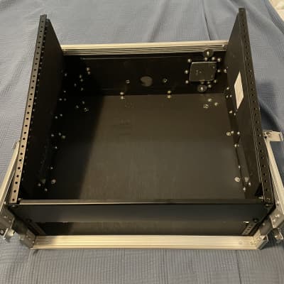 Road Runner Slant Mixer rack, 10u + 2u vertical rack 2000s - | Reverb