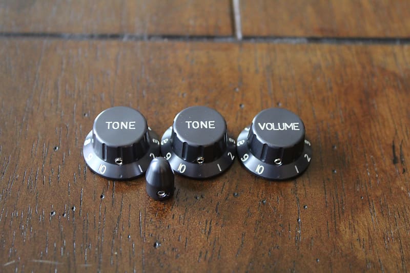 Forney Custom Strat aluminum knob set with switch tip | Reverb