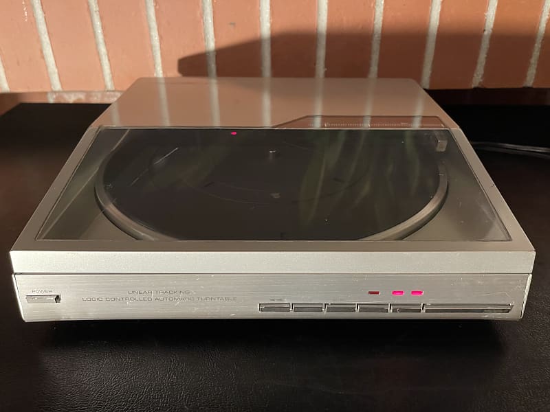 Realistic LAB-1500 Fully Automatic Turntable w/ Linear | Reverb