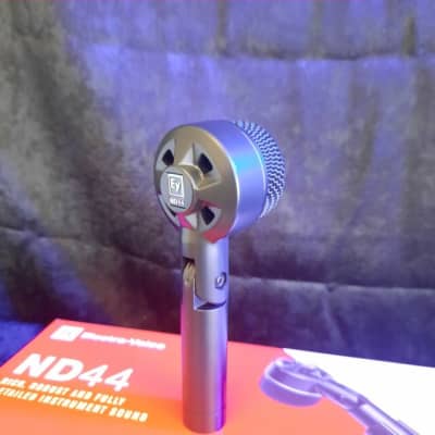 Electro-Voice N/D308B Cardioid Dynamic Microphone with | Reverb